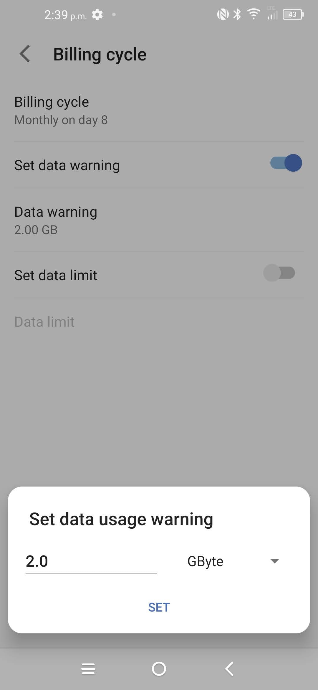 How to manage the data usage on my TCL smartphone